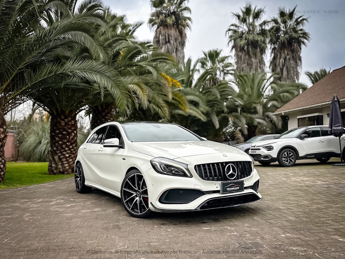 MERCEDES BENZ A250 2018